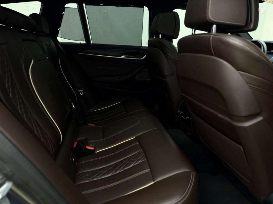 Brown BMW 520 2020 in Vilnius, with an engine capacity of 2.00 L and mileage of 167 thousand km for 28500 €, photo 15 on AUTOMOTO.COM.LV