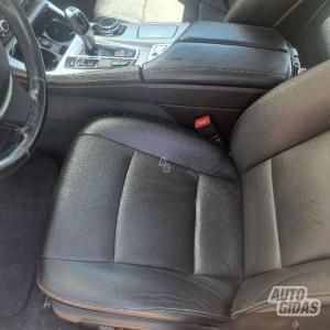 BMW 520 2013 in Utena, with an engine capacity of 2.00 L and mileage of 305 thousand km for 7950 €, photo 8 on AUTOMOTO.COM.LV