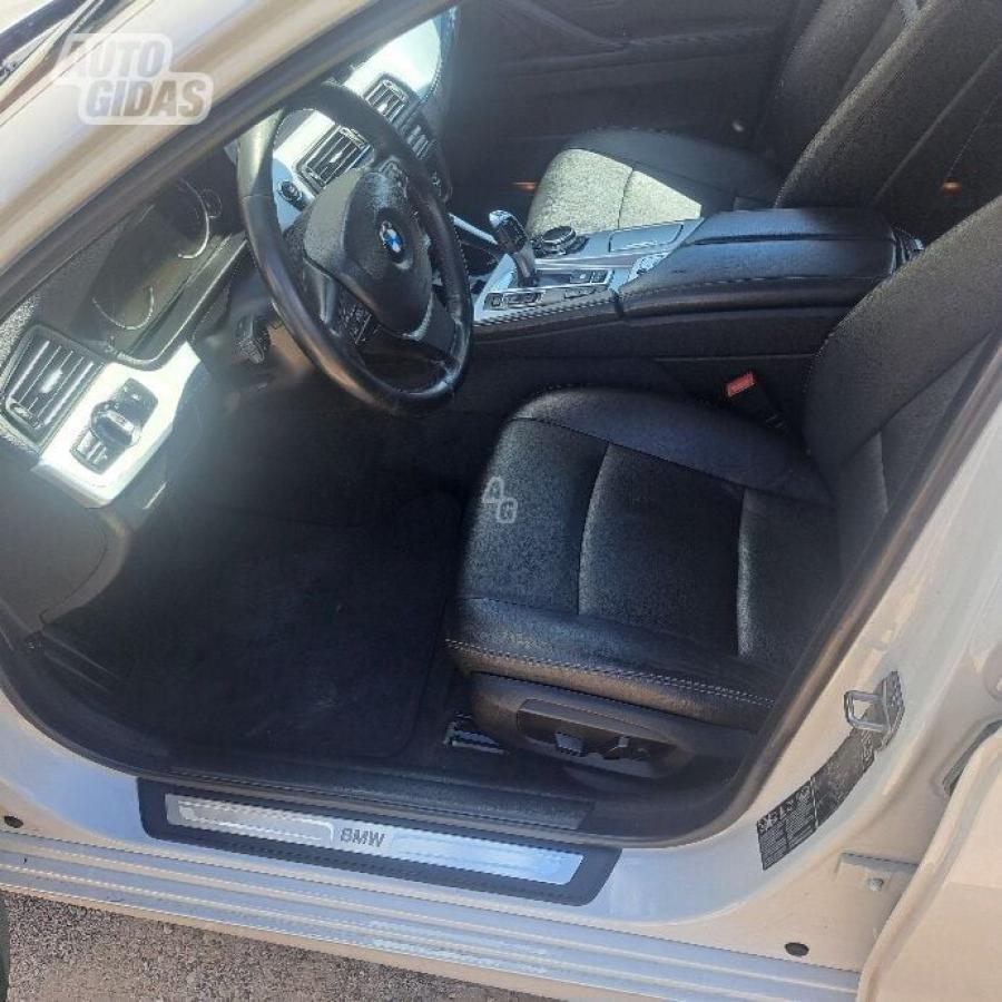 BMW 520 2013 in Utena, with an engine capacity of 2.00 L and mileage of 305 thousand km for 7950 €, photo 9 on AUTOMOTO.COM.LV