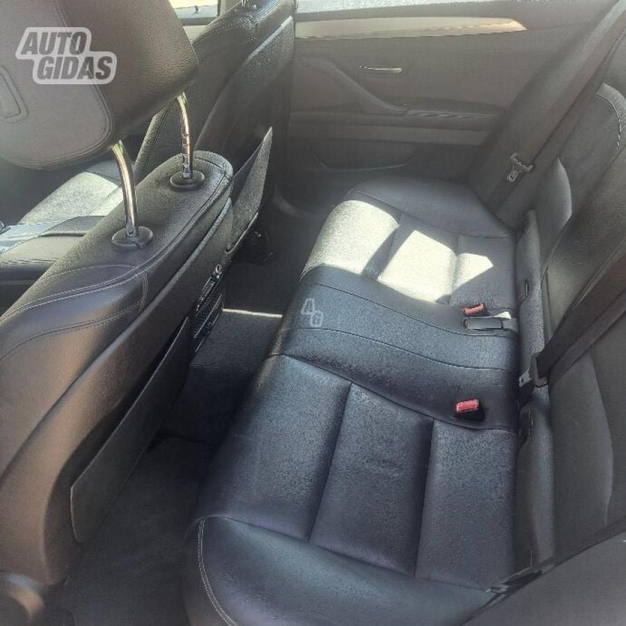 BMW 520 2013 in Utena, with an engine capacity of 2.00 L and mileage of 305 thousand km for 7950 €, photo 10 on AUTOMOTO.COM.LV