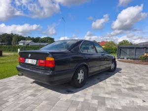 Zaļš BMW 520 1990 Dobele, ar dzinēja tilpumu 2.00 L un nobraukumu 312 tūkst. km par 4000 €, foto 8 vietnē AUTOMOTO.COM.LV