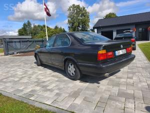 Zaļš BMW 520 1990 Dobele, ar dzinēja tilpumu 2.00 L un nobraukumu 312 tūkst. km par 4000 €, foto 9 vietnē AUTOMOTO.COM.LV