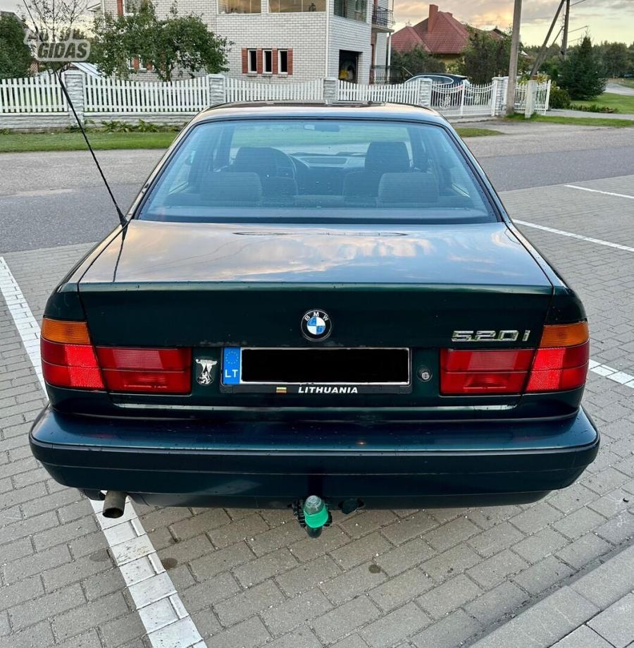 Zaļš BMW 520 1994 Viļņa, ar dzinēja tilpumu 2.00 L un nobraukumu 205 tūkst. km par 4000 €, foto 4 vietnē AUTOMOTO.COM.LV