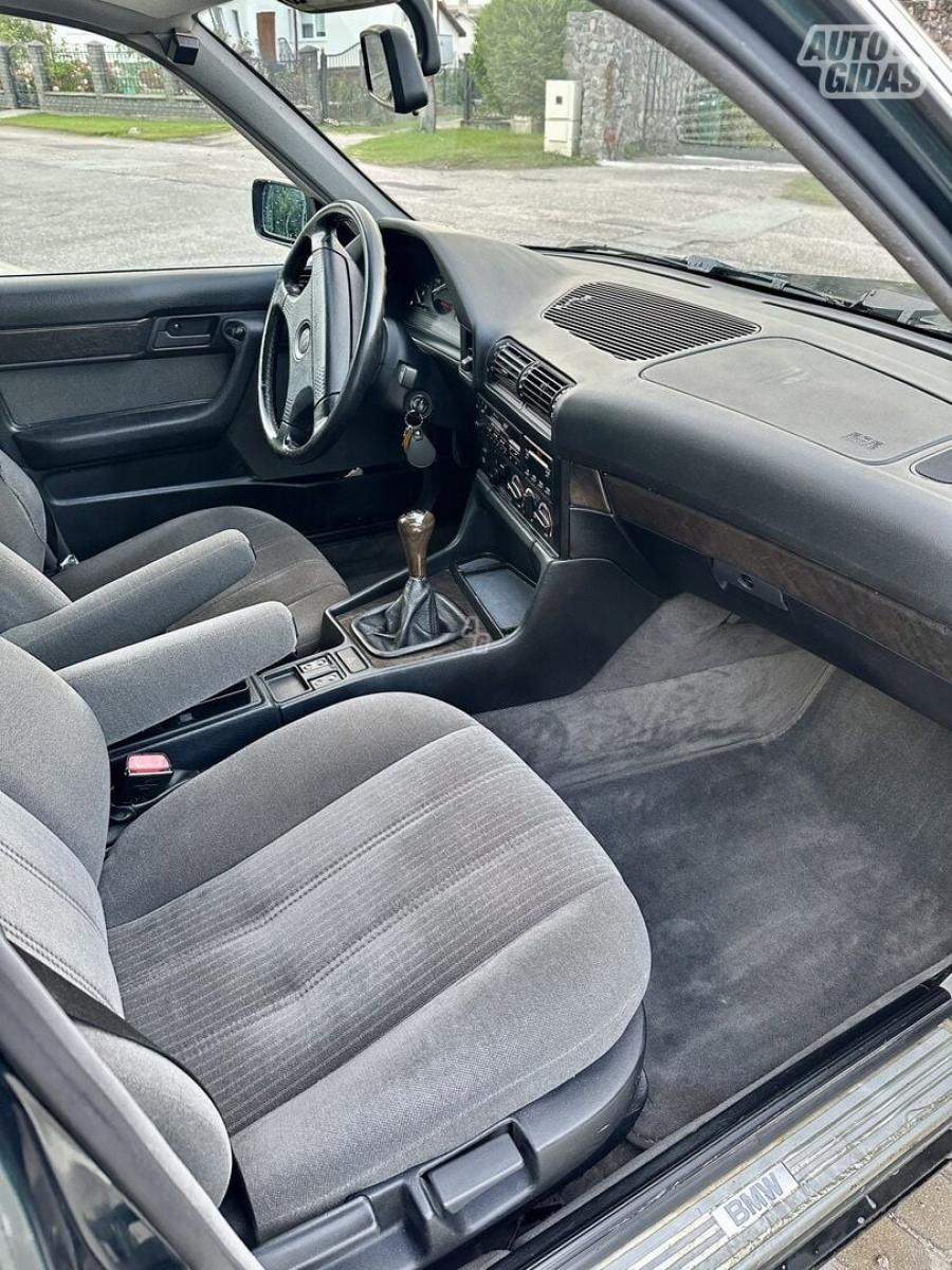 Zaļš BMW 520 1994 Viļņa, ar dzinēja tilpumu 2.00 L un nobraukumu 205 tūkst. km par 4000 €, foto 11 vietnē AUTOMOTO.COM.LV