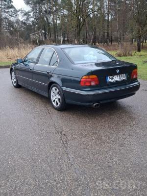 Green BMW 520 1996 in Riga, with an engine capacity of 2.00 L and mileage of 0 thousand km for 3700 €, photo 6 on AUTOMOTO.COM.LV