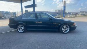Green BMW 520 1997 in Marijampole, with an engine capacity of 1.99 L and mileage of 270 thousand km for 2999 €, photo 5 on AUTOMOTO.COM.LV
