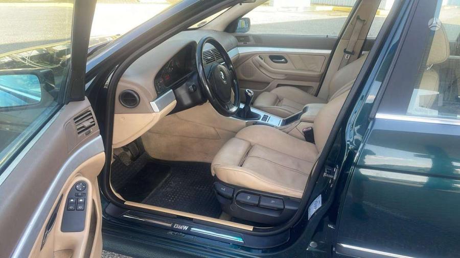 Green BMW 520 1997 in Marijampole, with an engine capacity of 1.99 L and mileage of 270 thousand km for 2999 €, photo 12 on AUTOMOTO.COM.LV