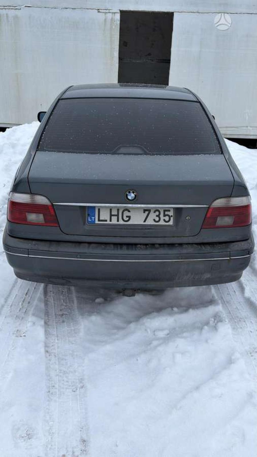 Zaļš BMW 520 2001 Rokiškis, ar dzinēja tilpumu 2.00 L un nobraukumu 470 tūkst. km par 650 €, foto 4 vietnē AUTOMOTO.COM.LV