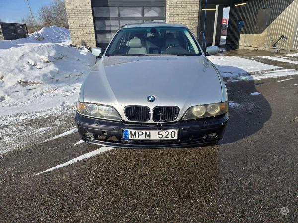 Zaļš BMW 520 2001 Viļņa, ar dzinēja tilpumu 2.17 L un nobraukumu 274 tūkst. km par 1200 €, foto 2 vietnē AUTOMOTO.COM.LV