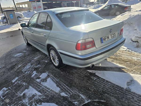 Zaļš BMW 520 2001 Viļņa, ar dzinēja tilpumu 2.17 L un nobraukumu 274 tūkst. km par 1200 €, foto 6 vietnē AUTOMOTO.COM.LV
