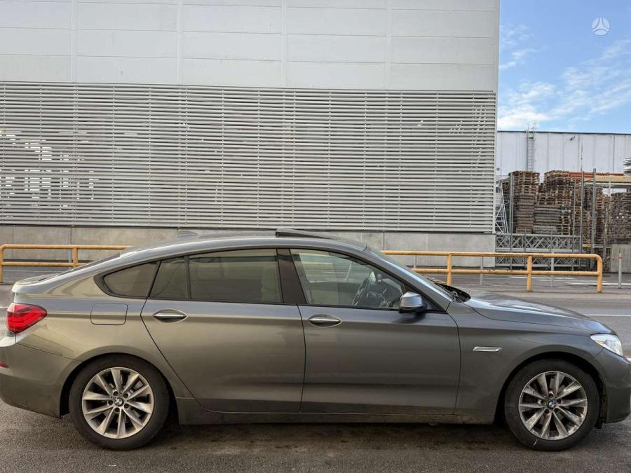Zaļš BMW 520 2016 Šauļi, ar dzinēja tilpumu 2.00 L un nobraukumu 300 tūkst. km par 9750 €, foto 4 vietnē AUTOMOTO.COM.LV