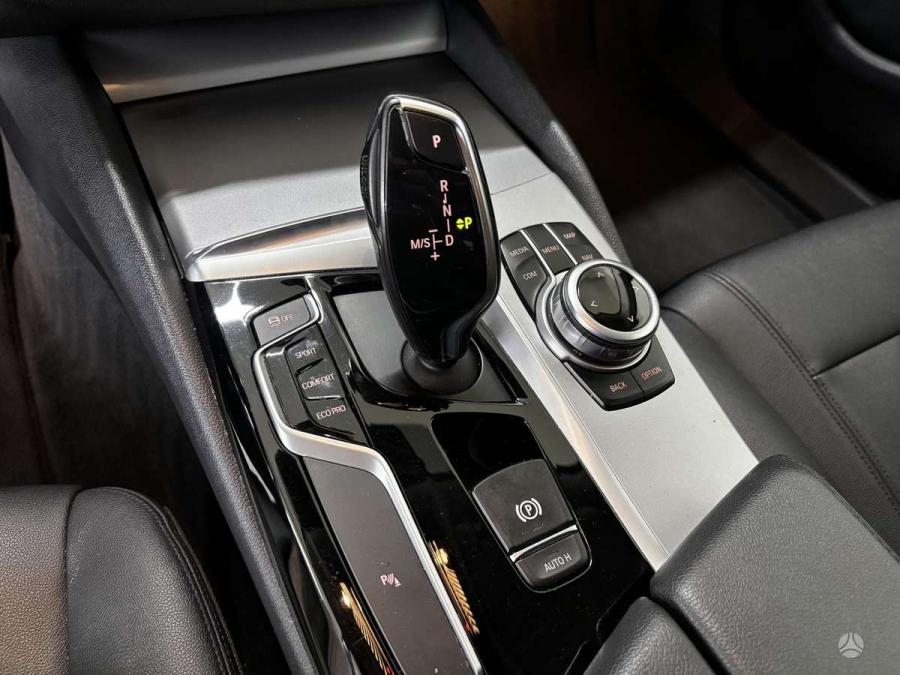 Zaļš BMW 520 2017 Utena, ar dzinēja tilpumu 2.00 L un nobraukumu 337 tūkst. km par 14200 €, foto 12 vietnē AUTOMOTO.COM.LV