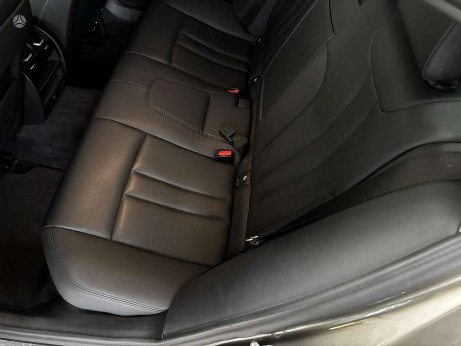 Zaļš BMW 520 2017 Utena, ar dzinēja tilpumu 2.00 L un nobraukumu 337 tūkst. km par 14200 €, foto 13 vietnē AUTOMOTO.COM.LV