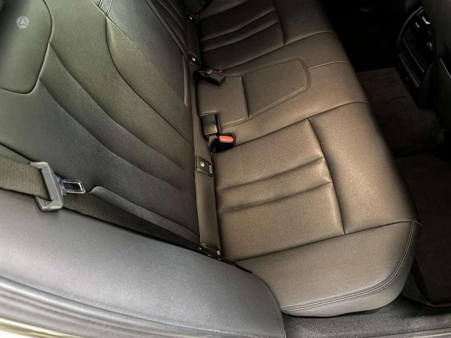 Zaļš BMW 520 2017 Utena, ar dzinēja tilpumu 2.00 L un nobraukumu 337 tūkst. km par 14200 €, foto 14 vietnē AUTOMOTO.COM.LV