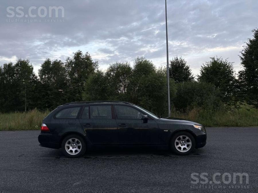 Green BMW 520 2006 in Rezekne, with an engine capacity of 2.00 L and mileage of 354 thousand km for 2800 €, photo 5 on AUTOMOTO.COM.LV