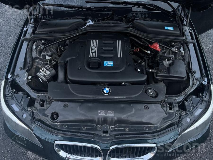 Green BMW 520 2006 in Rezekne, with an engine capacity of 2.00 L and mileage of 354 thousand km for 2800 €, photo 11 on AUTOMOTO.COM.LV