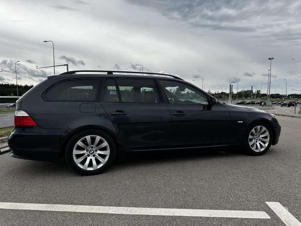 Zaļš BMW 520 2007 Viļņa, ar dzinēja tilpumu 2.00 L un nobraukumu 322 tūkst. km par 3500 €, foto 4 vietnē AUTOMOTO.COM.LV
