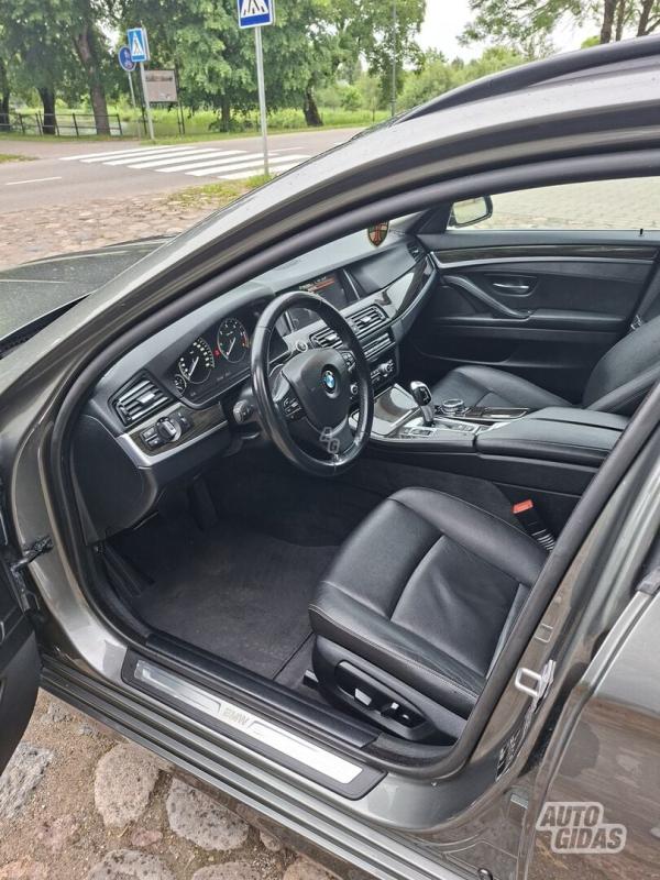 Zaļš BMW 520 2014 Viļņa, ar dzinēja tilpumu 2.00 L un nobraukumu 172 tūkst. km par 11300 €, foto 10 vietnē AUTOMOTO.COM.LV