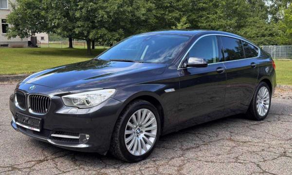 Grey BMW 520 2013 in Siauliai, with an engine capacity of 2.00 L and mileage of 180 thousand km for 11700 €, photo 4 on AUTOMOTO.COM.LV