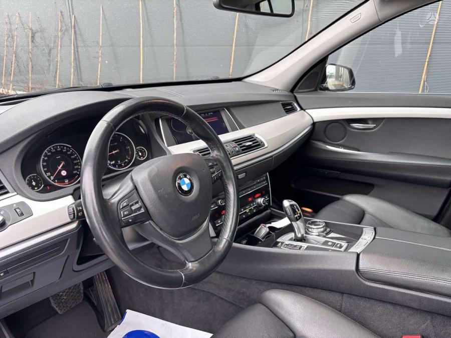 Pelēks BMW 520 2014 Viļņa, ar dzinēja tilpumu 2.00 L un nobraukumu 289 tūkst. km par 11800 €, foto 22 vietnē AUTOMOTO.COM.LV
