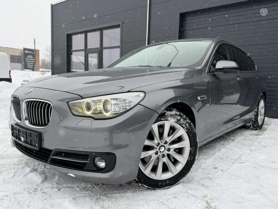 Grey BMW 520 2014 in Utena, with an engine capacity of 2.00 L and mileage of 225 thousand km for 11700 €, photo 2 on AUTOMOTO.COM.LV