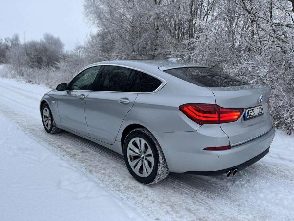 Grey BMW 520 2014 in Elektrenai, with an engine capacity of 2.00 L and mileage of 310 thousand km for 12900 €, photo 7 on AUTOMOTO.COM.LV