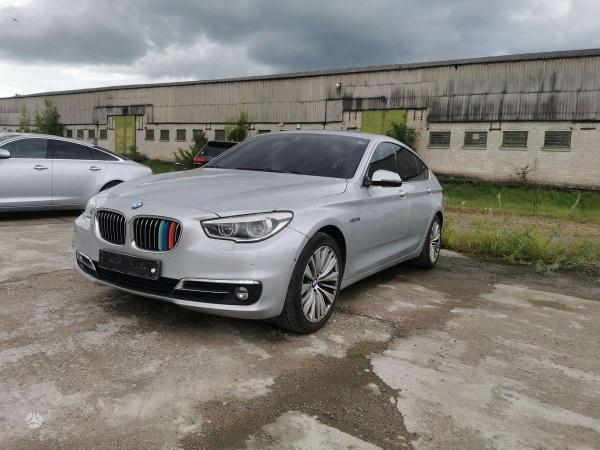 Grey BMW 520 2014 in Siauliai, with an engine capacity of 2.00 L and mileage of 254 thousand km for 9600 €, photo 1 on AUTOMOTO.COM.LV