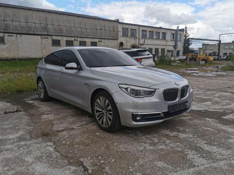 Pelēks BMW 520 2014 Šauļi, ar dzinēja tilpumu 2.00 L un nobraukumu 254 tūkst. km par 9600 €, foto 4 vietnē AUTOMOTO.COM.LV