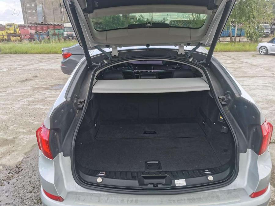 Pelēks BMW 520 2014 Šauļi, ar dzinēja tilpumu 2.00 L un nobraukumu 254 tūkst. km par 9600 €, foto 17 vietnē AUTOMOTO.COM.LV