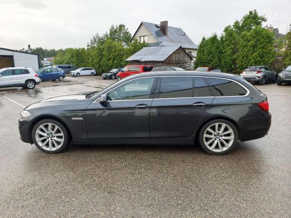 Grey BMW 520 2015 in Utena, with an engine capacity of 2.00 L and mileage of 294 thousand km for 10190 €, photo 3 on AUTOMOTO.COM.LV
