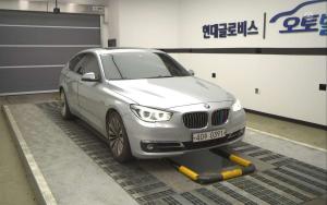 Grey BMW 520 2016 in Kaunas, with an engine capacity of 2.00 L and mileage of 198 thousand km for 13900 €, photo  on AUTOMOTO.COM.LV