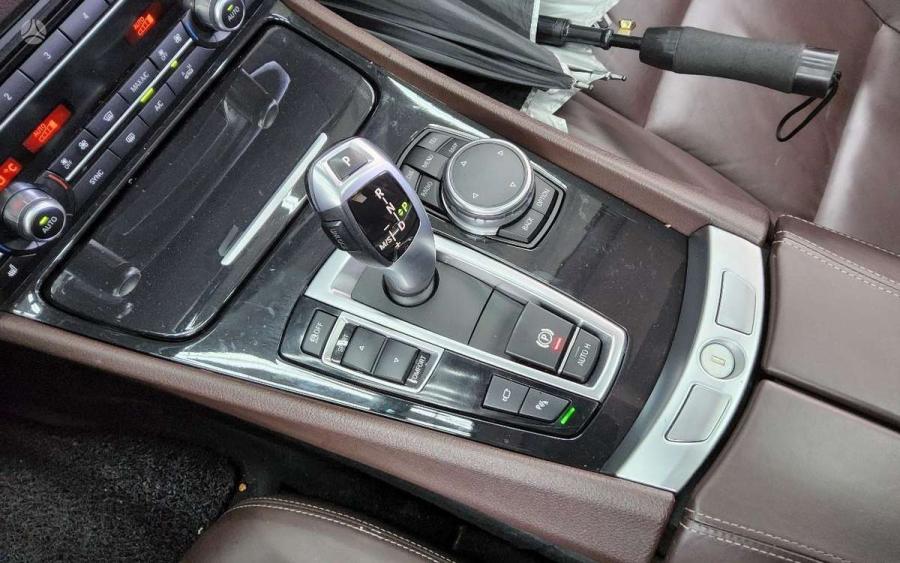Pelēks BMW 520 2016 Kauņa, ar dzinēja tilpumu 2.00 L un nobraukumu 198 tūkst. km par 13900 €, foto 14 vietnē AUTOMOTO.COM.LV