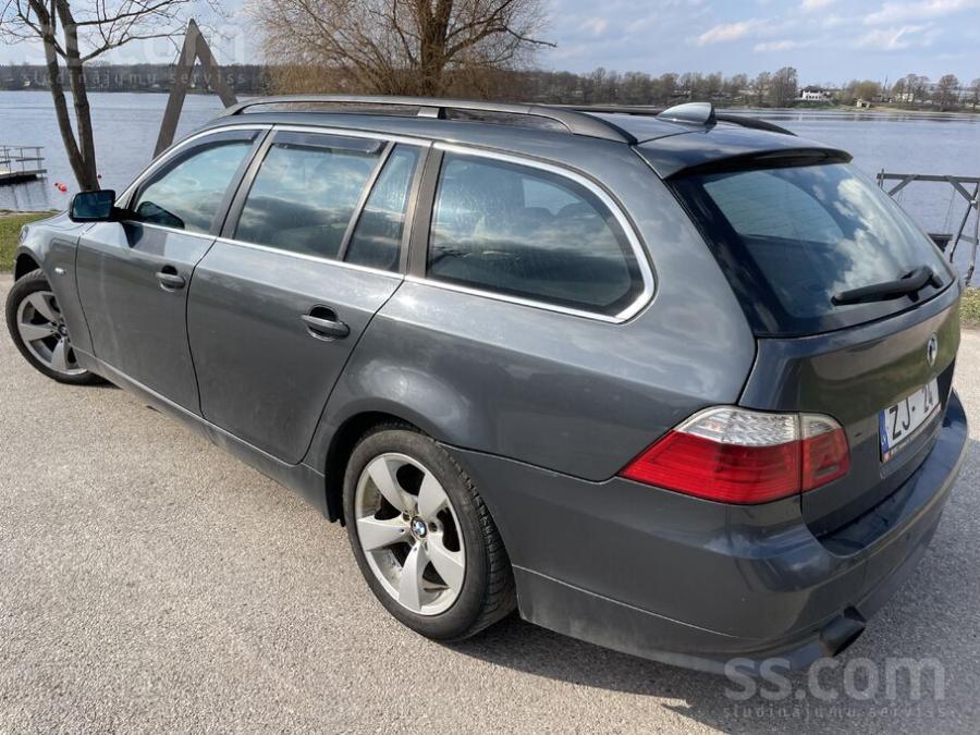 Grey BMW 520 2009 in Balvi, with an engine capacity of 2.00 L and mileage of 328 thousand km for 3200 €, photo 3 on AUTOMOTO.COM.LV