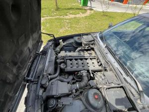 Grey BMW 520 1994 in Vilnius, with an engine capacity of 1.99 L and mileage of 331 thousand km for 5400 €, photo 11 on AUTOMOTO.COM.LV