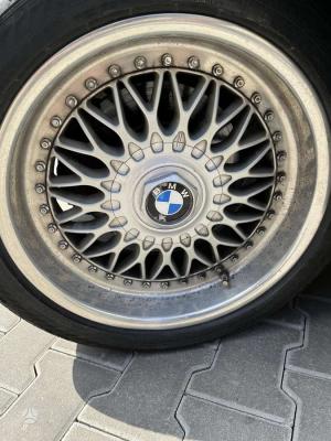 Grey BMW 520 1994 in Vilnius, with an engine capacity of 1.99 L and mileage of 331 thousand km for 5400 €, photo 13 on AUTOMOTO.COM.LV