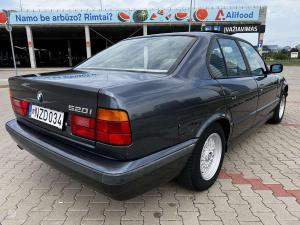 Pelēks BMW 520 1995 Viļņa, ar dzinēja tilpumu 2.00 L un nobraukumu 270 tūkst. km par 6800 €, foto 4 vietnē AUTOMOTO.COM.LV