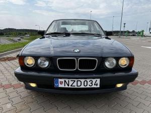 Pelēks BMW 520 1995 Viļņa, ar dzinēja tilpumu 2.00 L un nobraukumu 270 tūkst. km par 6800 €, foto 8 vietnē AUTOMOTO.COM.LV