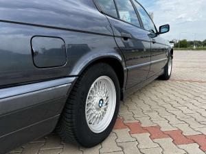 Pelēks BMW 520 1995 Viļņa, ar dzinēja tilpumu 2.00 L un nobraukumu 270 tūkst. km par 6800 €, foto 13 vietnē AUTOMOTO.COM.LV