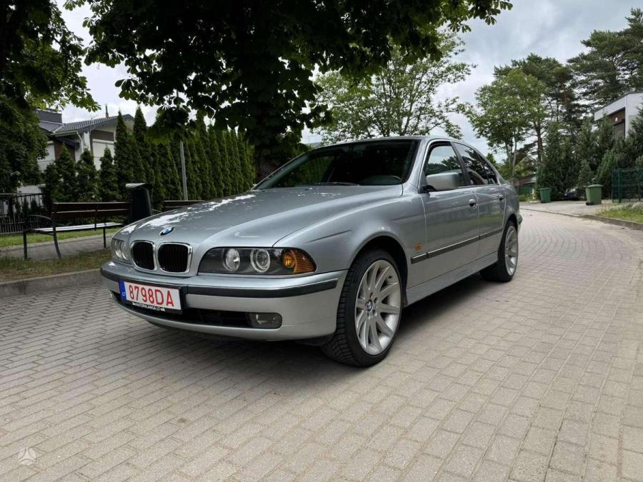 Pelēks BMW 520 1996 Palanga, ar dzinēja tilpumu 1.99 L un nobraukumu 253 tūkst. km par 3600 €, foto 5 vietnē AUTOMOTO.COM.LV