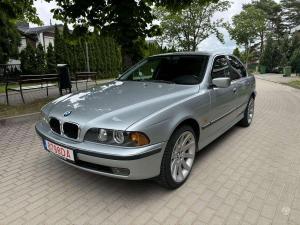 Pelēks BMW 520 1996 Palanga, ar dzinēja tilpumu 1.99 L un nobraukumu 253 tūkst. km par 3600 €, foto 41 vietnē AUTOMOTO.COM.LV