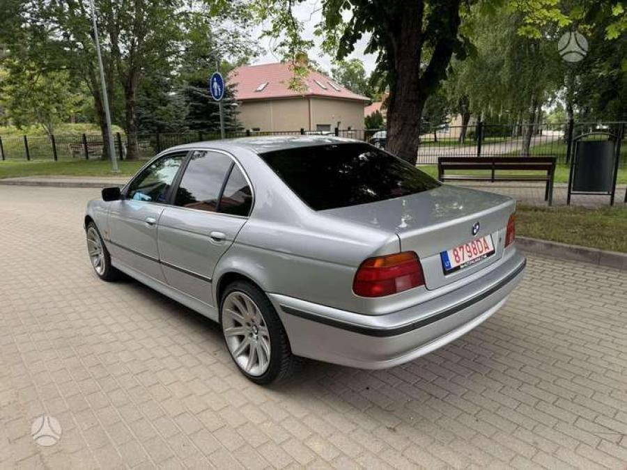Серый БМВ 520 1996 в Вильнюс, объемом двигателя 1.99 л и пробегом 255 тыс. км за 4200 €, фото 14 на AUTOMOTO.COM.LV