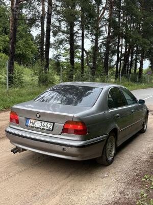 Pelēks BMW 520 1998 Kuldīga, ar dzinēja tilpumu 2.50 L un nobraukumu 0 tūkst. km par 1350 €, foto 3 vietnē AUTOMOTO.COM.LV