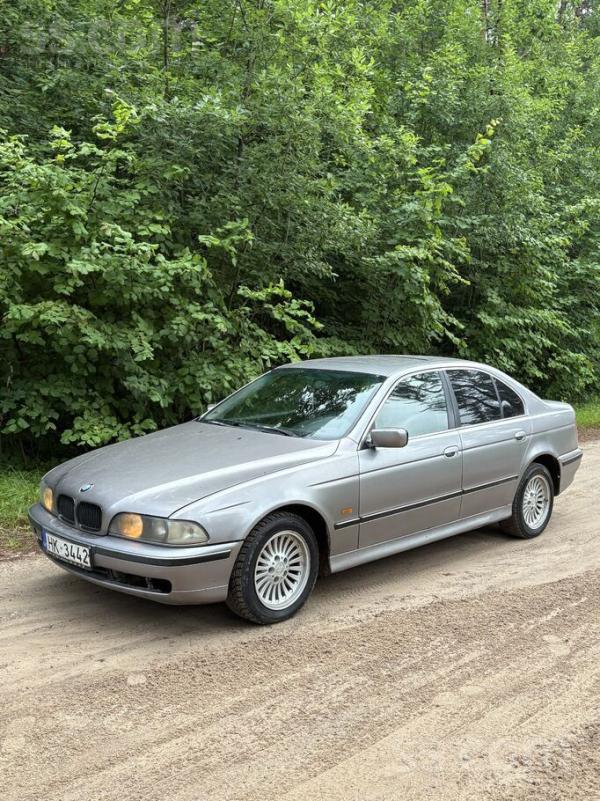 БМВ 520 1998 в Кулдига на AUTOMOTO.COM.LV Серый БМВ 520 1998 в Кулдига, объемом двигателя 2.50 л и пробегом 0 тыс. км за 1350 €, фото 11 на AUTOMOTO.COM.LV