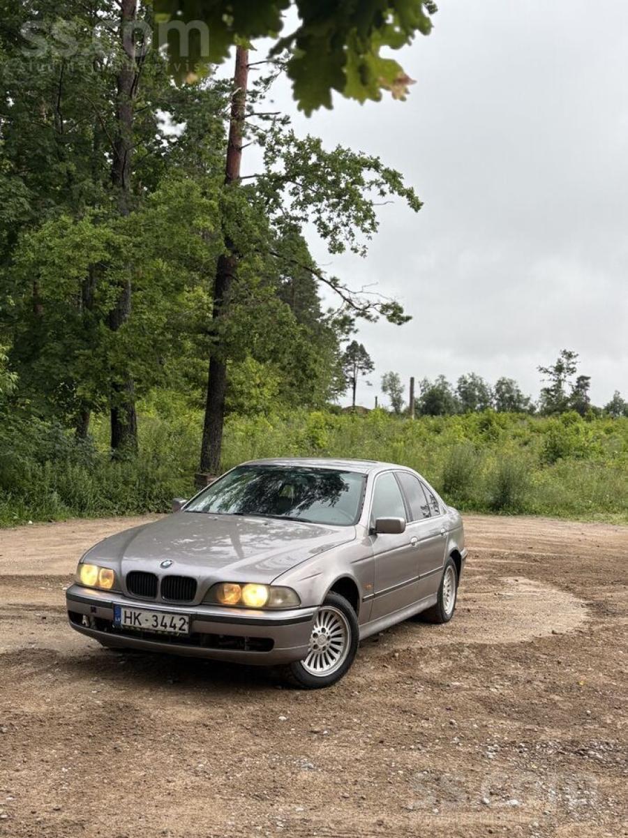 Pelēks BMW 520 1998 Kuldīga, ar dzinēja tilpumu 2.50 L un nobraukumu 0 tūkst. km par 1350 €, foto 14 vietnē AUTOMOTO.COM.LV