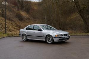 Grey BMW 520 2001 in Kaunas, with an engine capacity of 2.20 L and mileage of 349 thousand km for 1900 €, photo 3 on AUTOMOTO.COM.LV