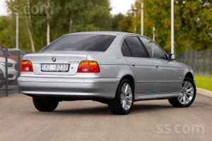 Pelēks BMW 520 2001 Jelgava, ar dzinēja tilpumu 2.00 L un nobraukumu 0 tūkst. km par 1990 €, foto 5 vietnē AUTOMOTO.COM.LV