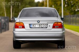Pelēks BMW 520 2001 Jelgava, ar dzinēja tilpumu 2.00 L un nobraukumu 0 tūkst. km par 1990 €, foto 6 vietnē AUTOMOTO.COM.LV