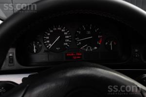 Pelēks BMW 520 2001 Jelgava, ar dzinēja tilpumu 2.00 L un nobraukumu 0 tūkst. km par 1990 €, foto 22 vietnē AUTOMOTO.COM.LV