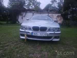 Pelēks BMW 520 2001 Saldus, ar dzinēja tilpumu 2.20 L un nobraukumu 286 tūkst. km par 2200 €, foto  vietnē AUTOMOTO.COM.LV