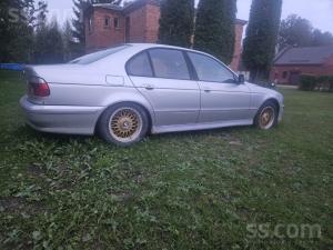 Pelēks BMW 520 2001 Saldus, ar dzinēja tilpumu 2.20 L un nobraukumu 286 tūkst. km par 2200 €, foto 4 vietnē AUTOMOTO.COM.LV